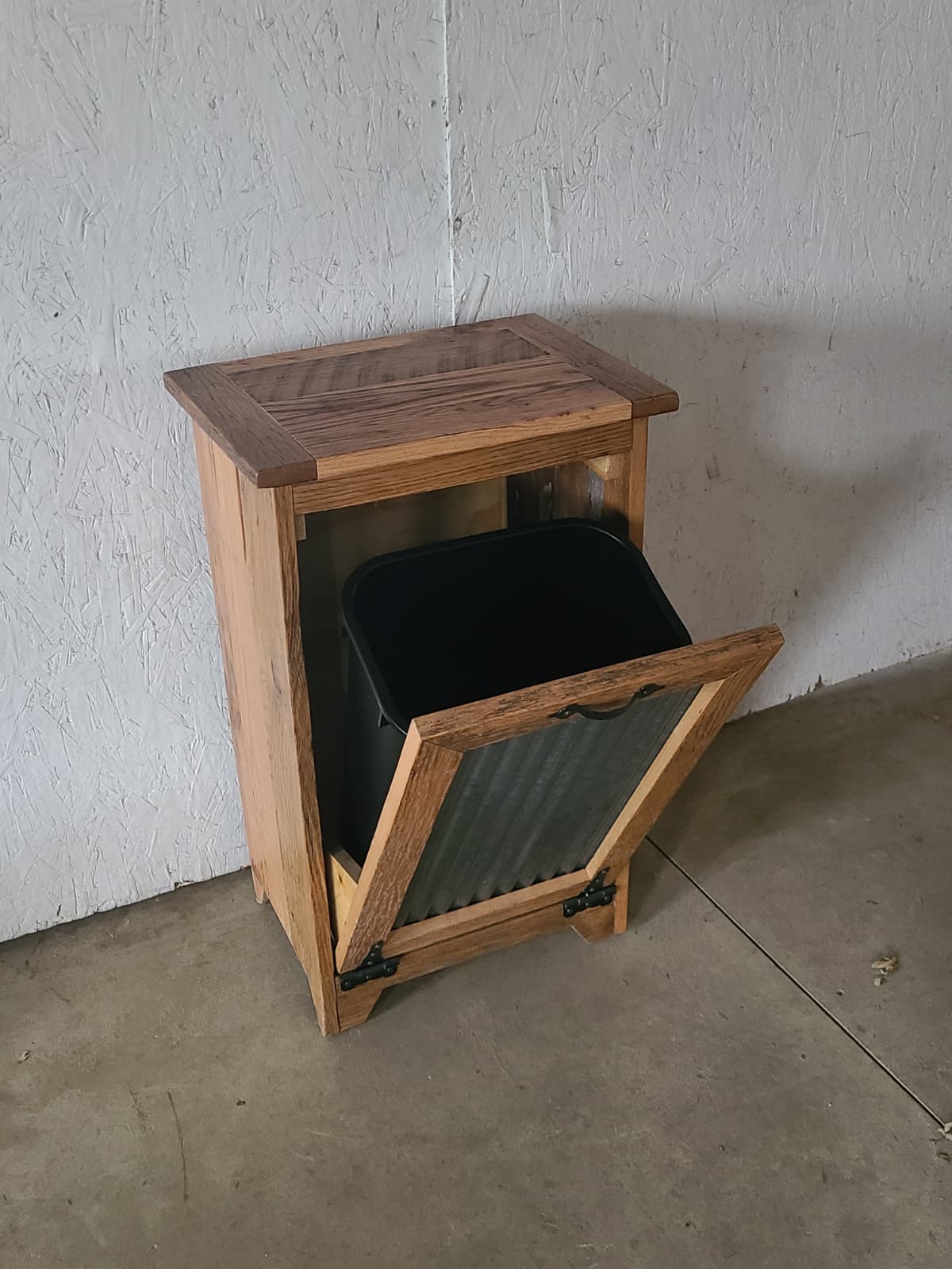 Black Friday Sale 20% off Reclaimed Amish Trash bin – Amish Home ...